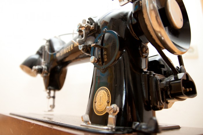 Alte Singer Nähmaschine 216G von 1954 - Flohmarktfund